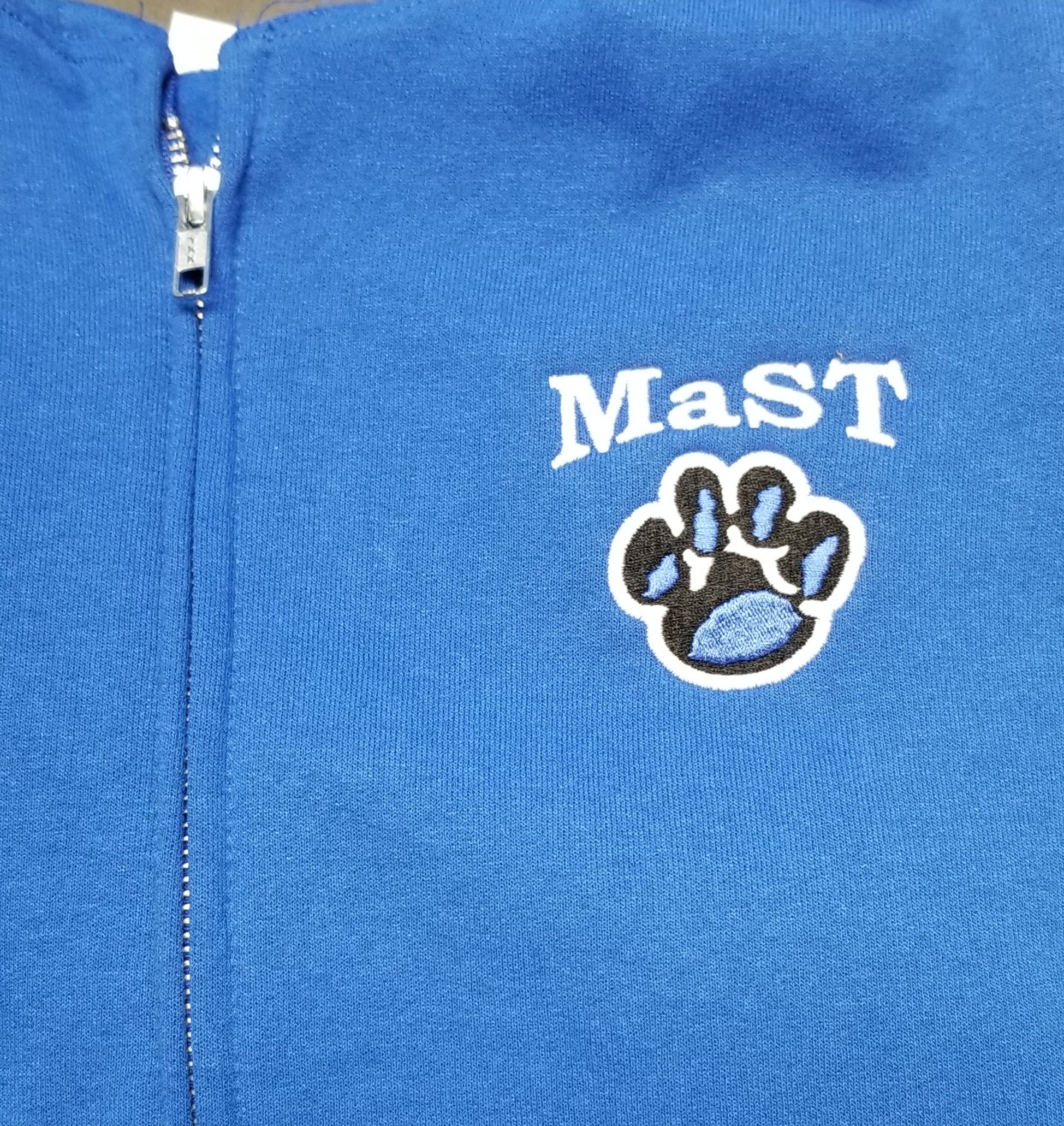 Paw (Royal) - Embrd Zip | MaST School Store